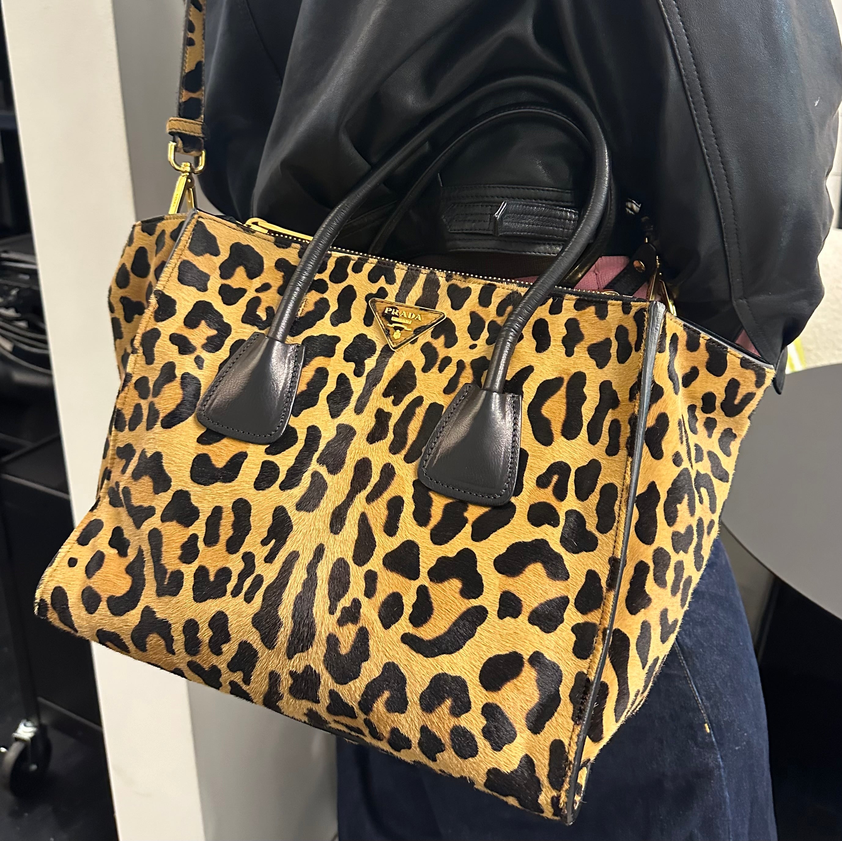 Prada Cheetah Print Large Calfhair 2way Bag – Treasures of NYC