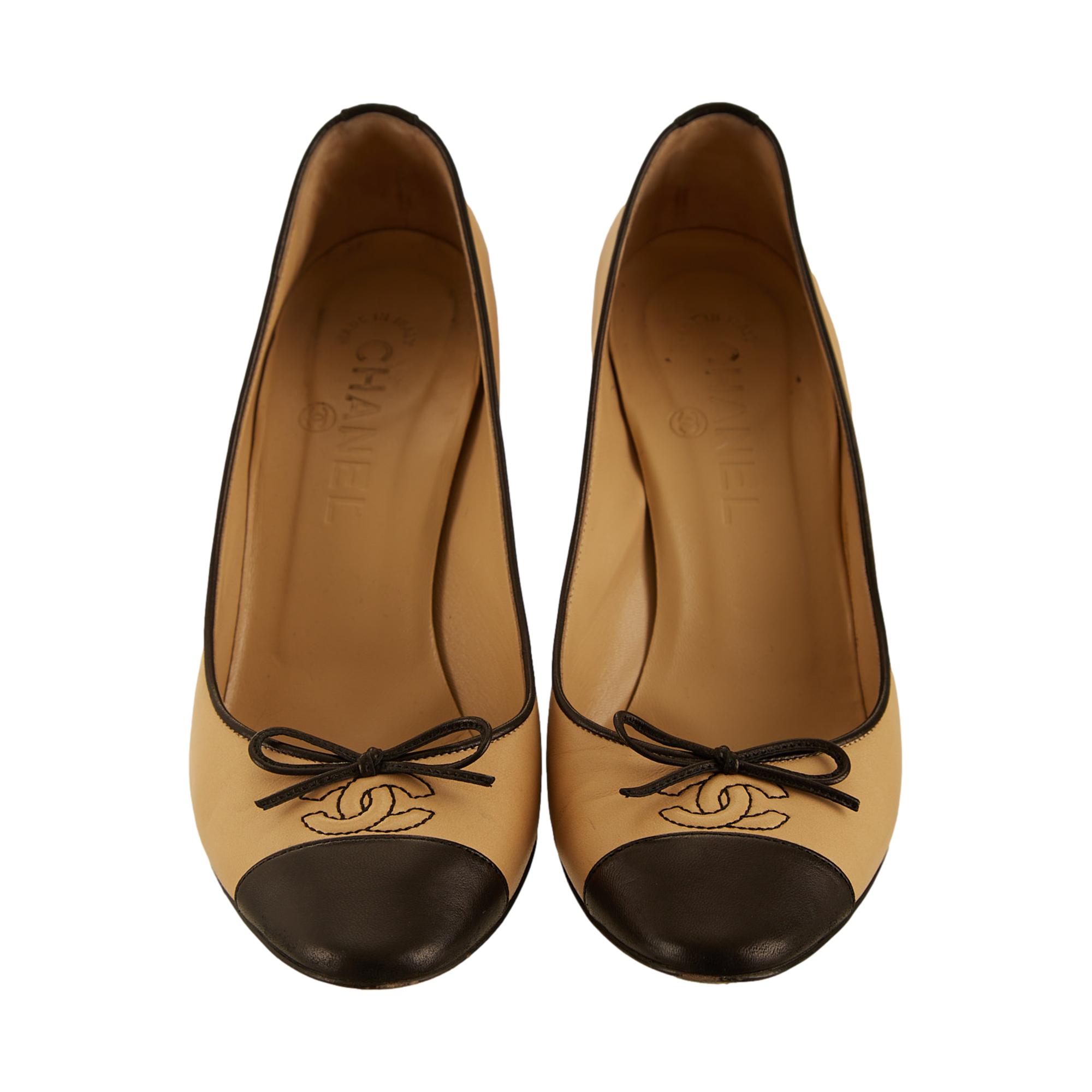 Chanel Tan Color Block Logo Heels – Treasures of NYC